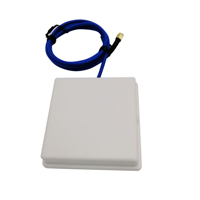China Outdoor Directional Flat Panel antenna 3700-4200MHz 9 dBi 100*100 ...
